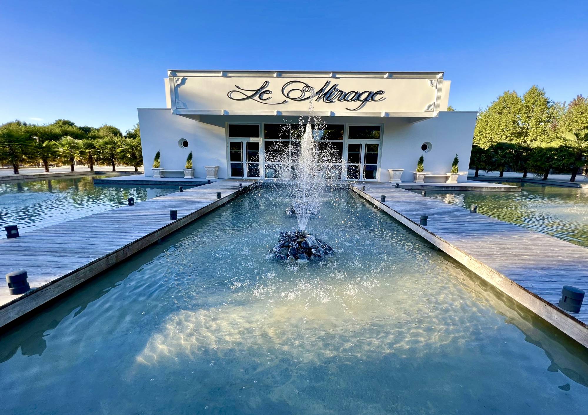 CABARET "LE MIRAGE" A MEZOS Agence LG VOYAGES Bordeaux - Libourne